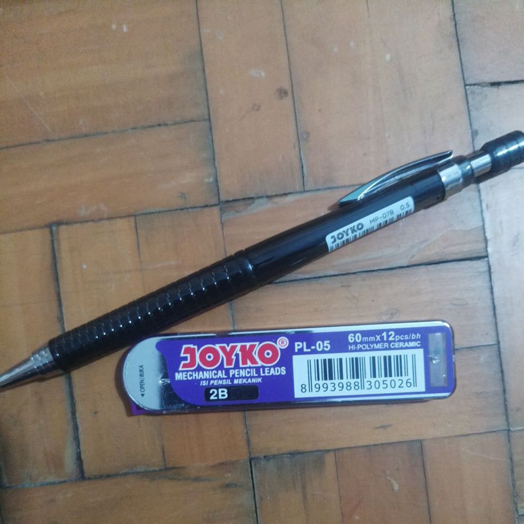 Jual pensil mekanik mp07 +isinya 0.5 merk joyko | Shopee Indonesia
