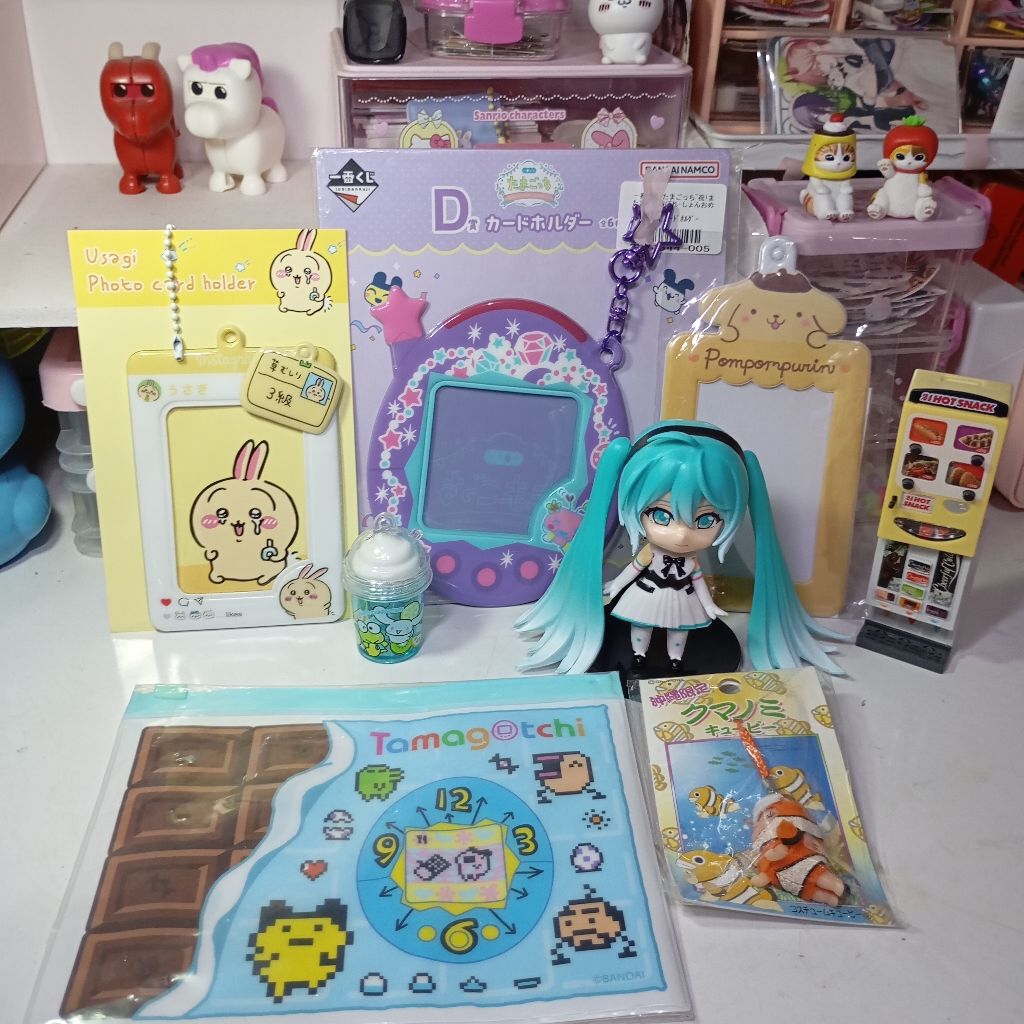 Jual trinkets card holder tamagotchi usagi pompompurin figure hatsune ...