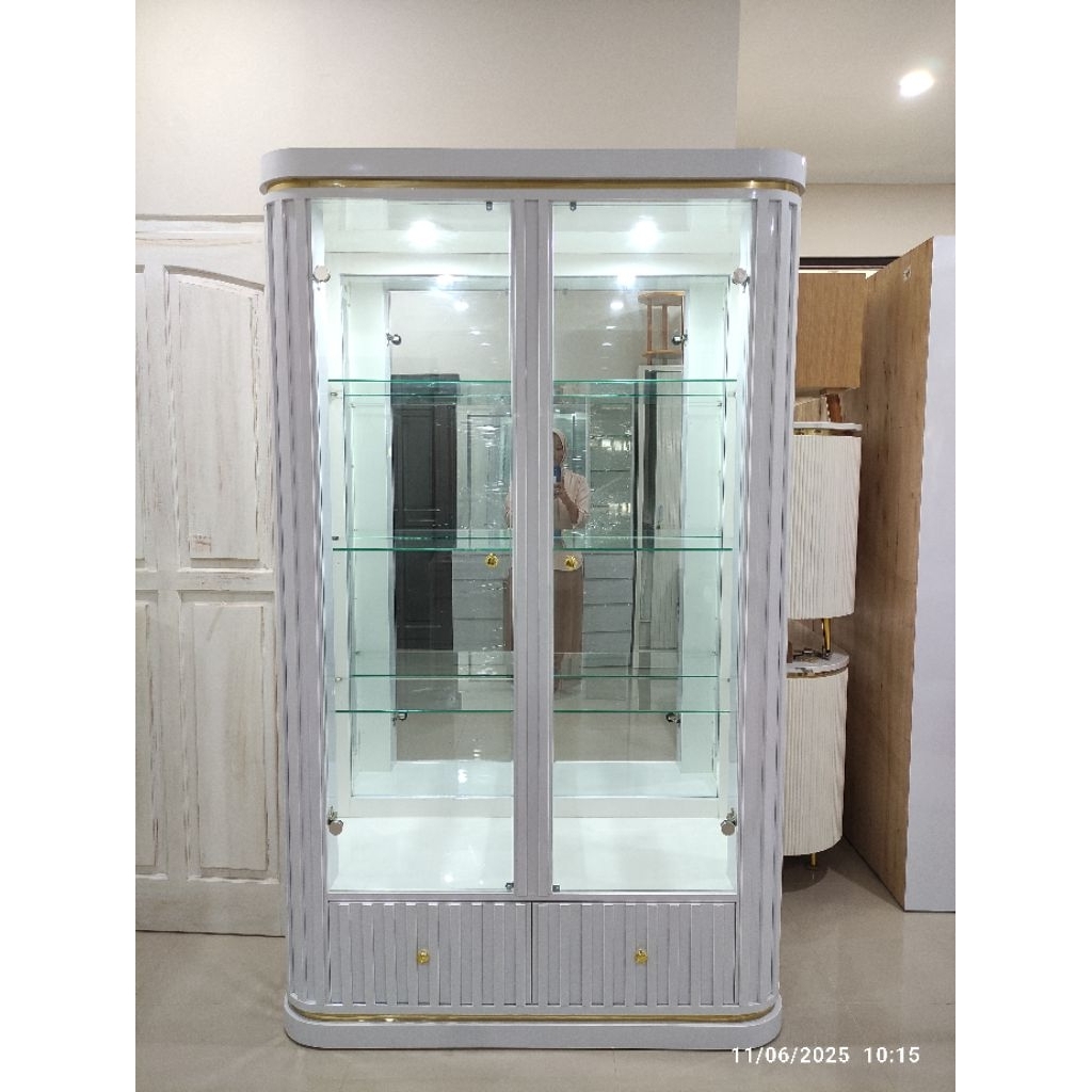 Jual LEMARI HIAS FULL KACA Lemari hias full kaca finishing HPL by Taco ...