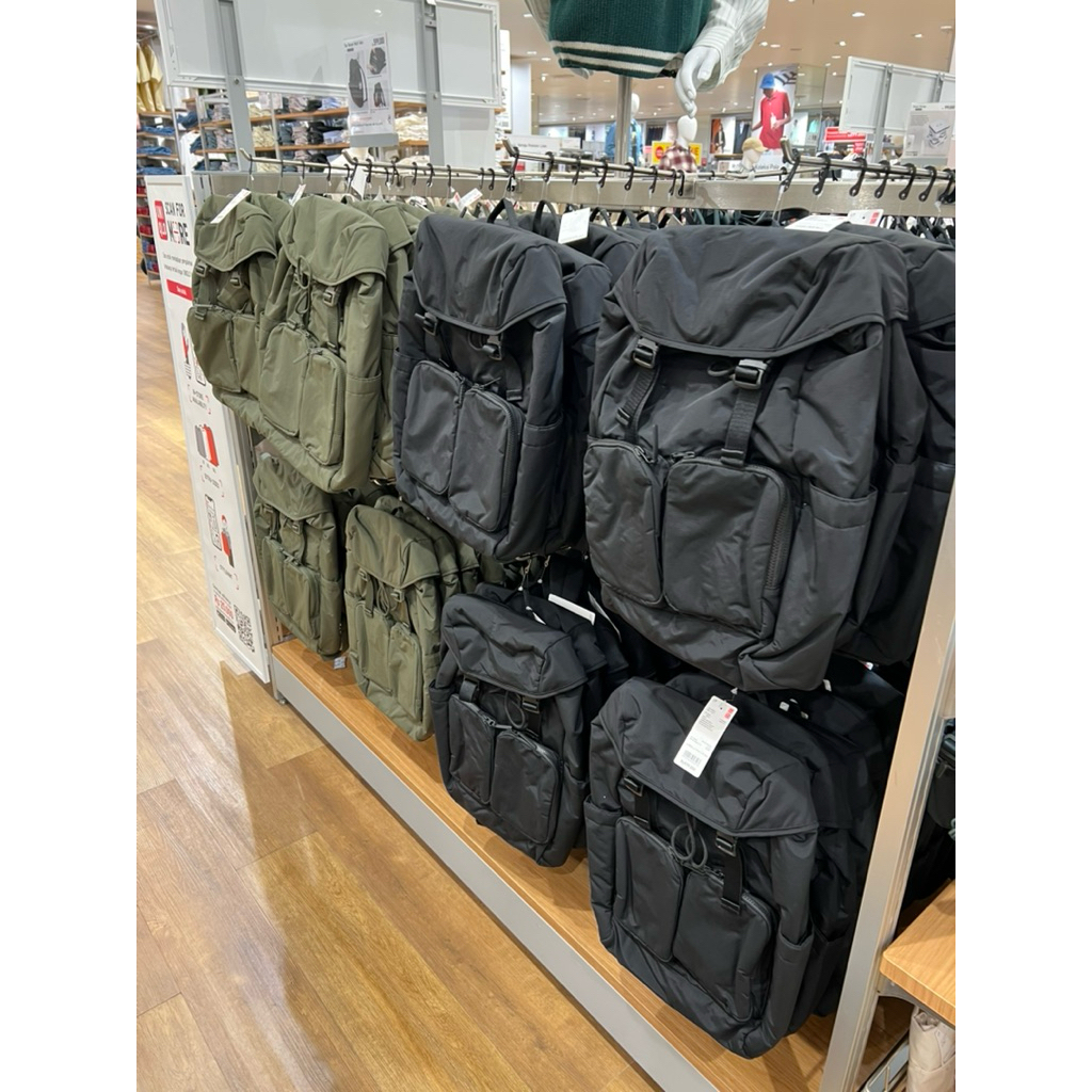 Jual Tas Ransel Multi Saku UNIQLO | Shopee Indonesia