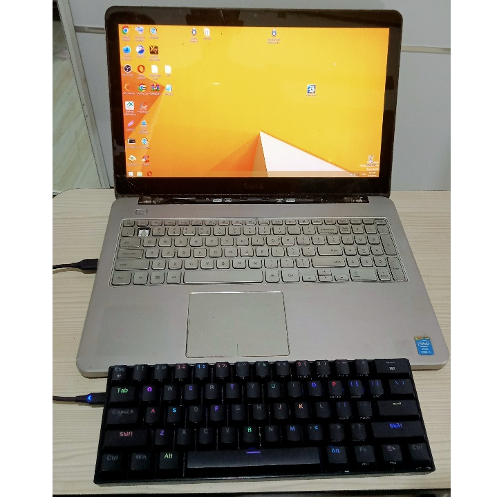 Jual Laptop Dell Inspiron i7 VGA Nvidia SSD 512GB RAM 8GB Normal Pakai ...