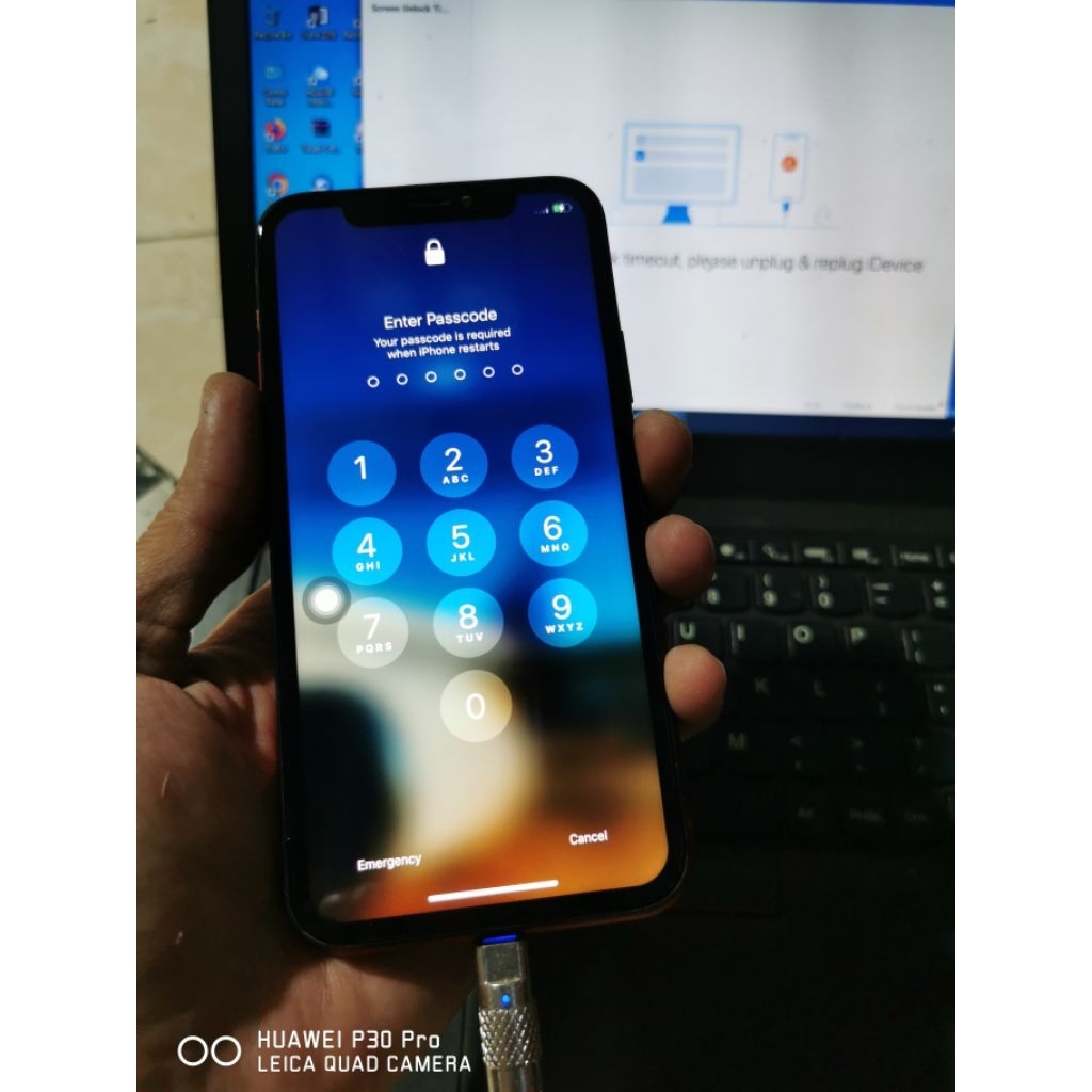 Jual (mesin only)ip ipon XR 256GB lock icloud BAHAN BYPASS masih ada ...