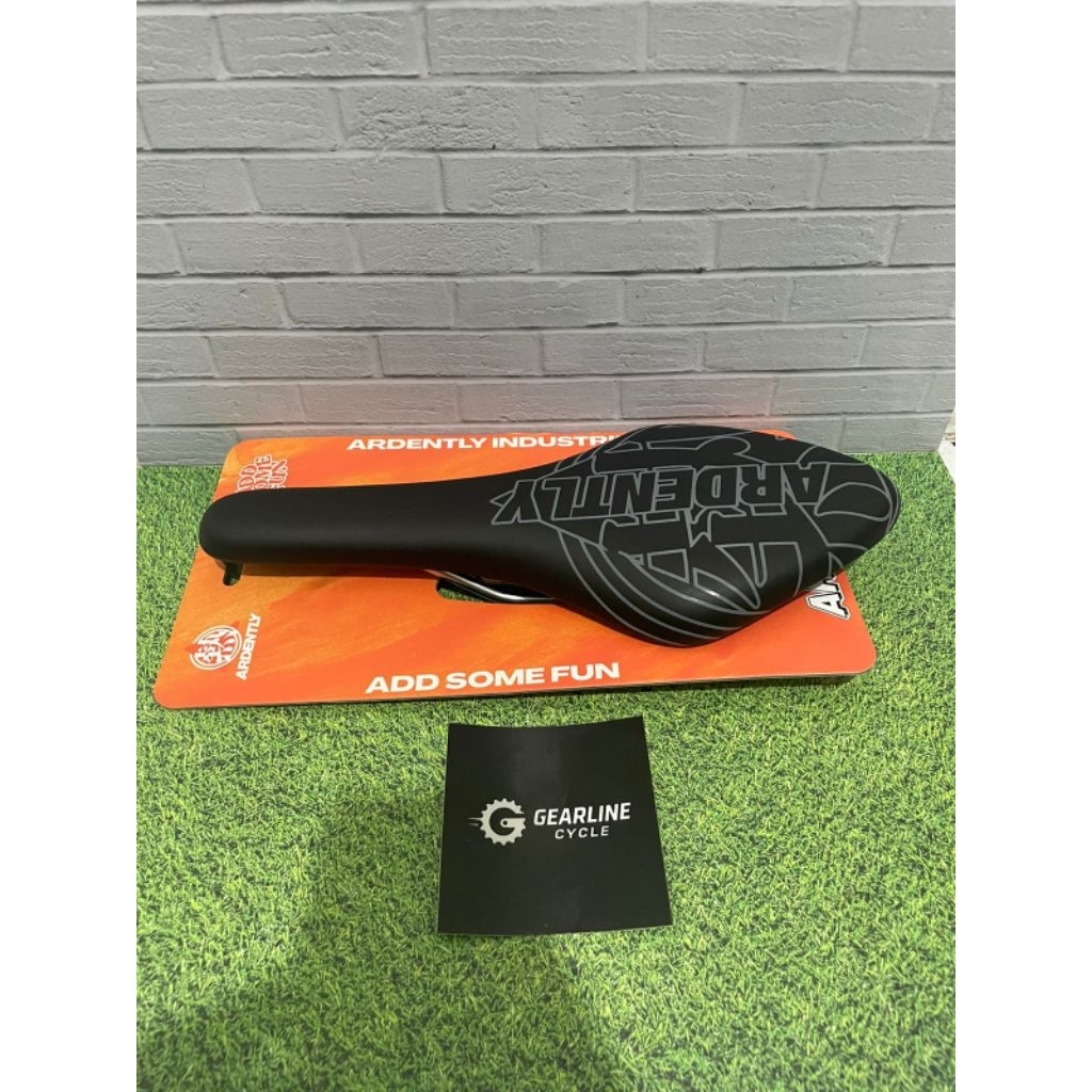 Jual Saddle Ardently Gel jok sepeda 130 x 300mm – Nyaman & Ringan ...