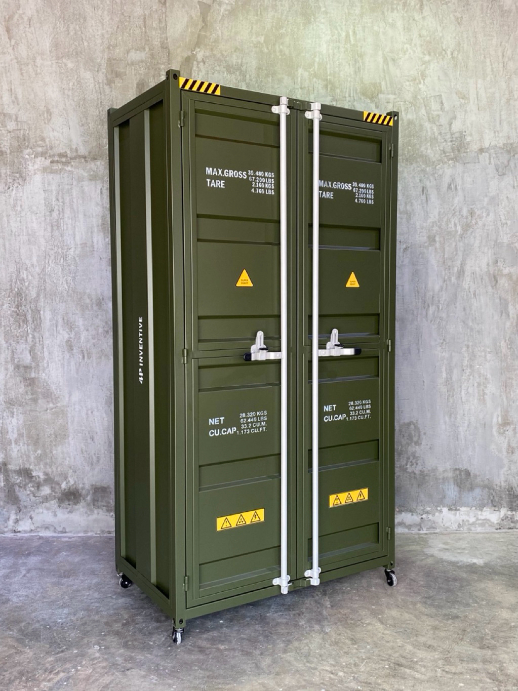 Jual wardrobe container bahan besi UK 200x120x55 | Shopee Indonesia