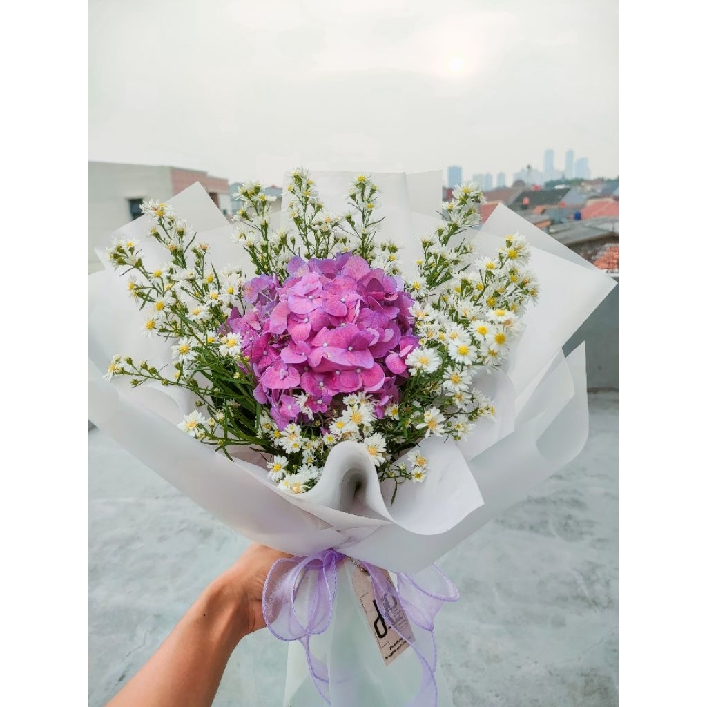 Jual desak_id buket bunga asli hydrangea / buket bunga hortensia asli ...