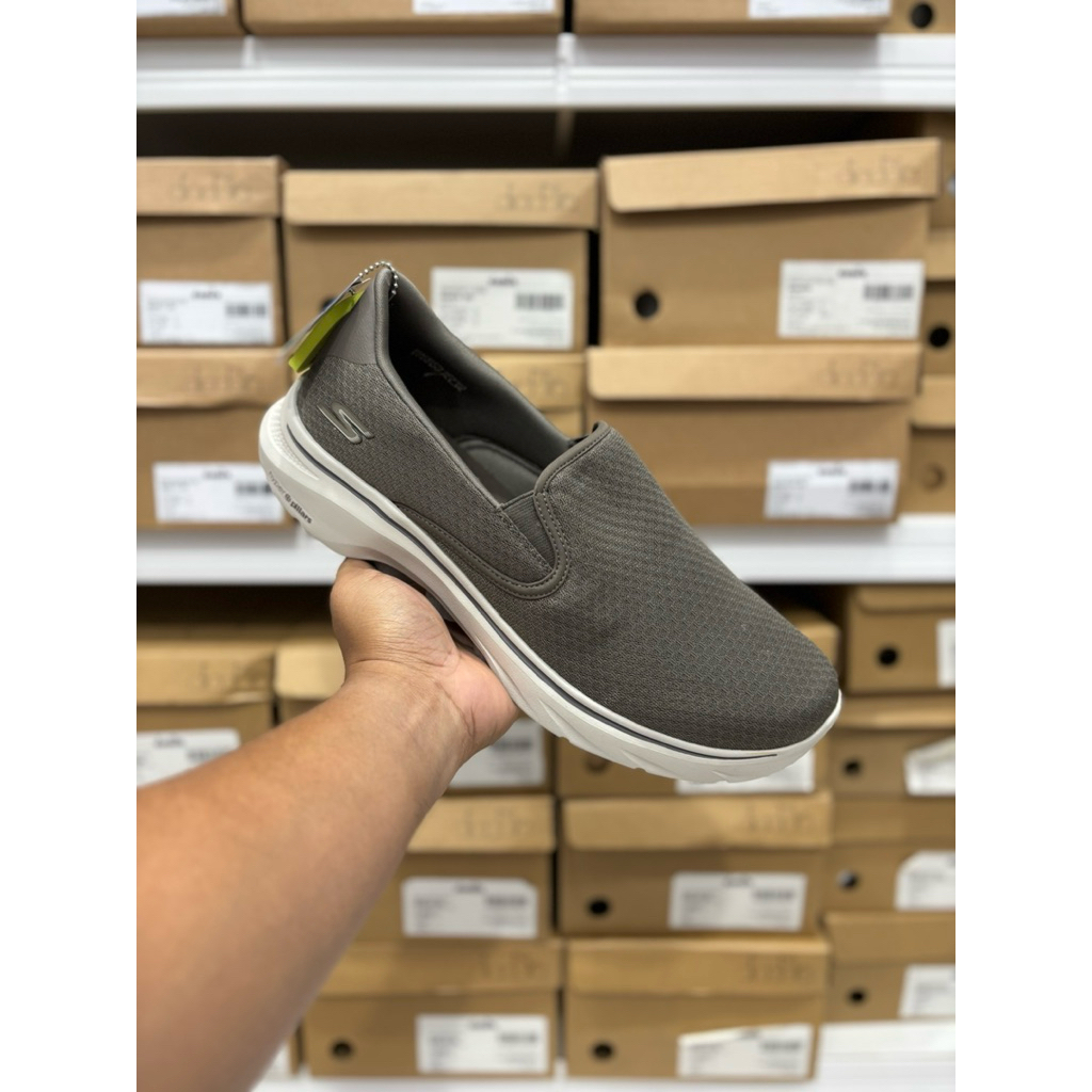 Jual SEPATU SLIP ON PRIA SKECHERS GO WALK 7 ORVA 2 TAUPE SKE216646/TPE ...