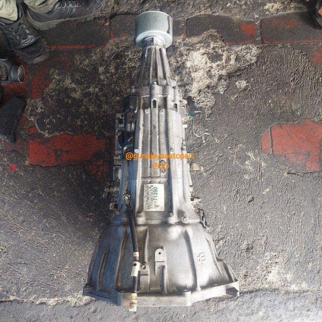 Jual gearbox transmisi automatic metik 4x2 2wd toyota fortuner gr hilux ...