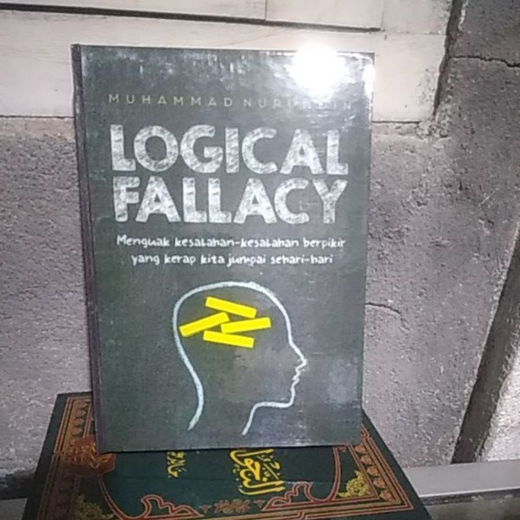 Jual LOGICAL FALLACY | Shopee Indonesia