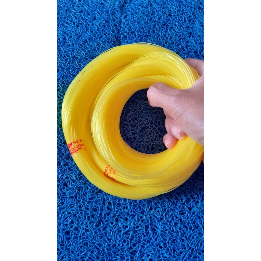 Jual BENANG/SENAR/KENUR LAYANGAN 0.50 CAP PAUS (WARNA KUNING) | Shopee ...