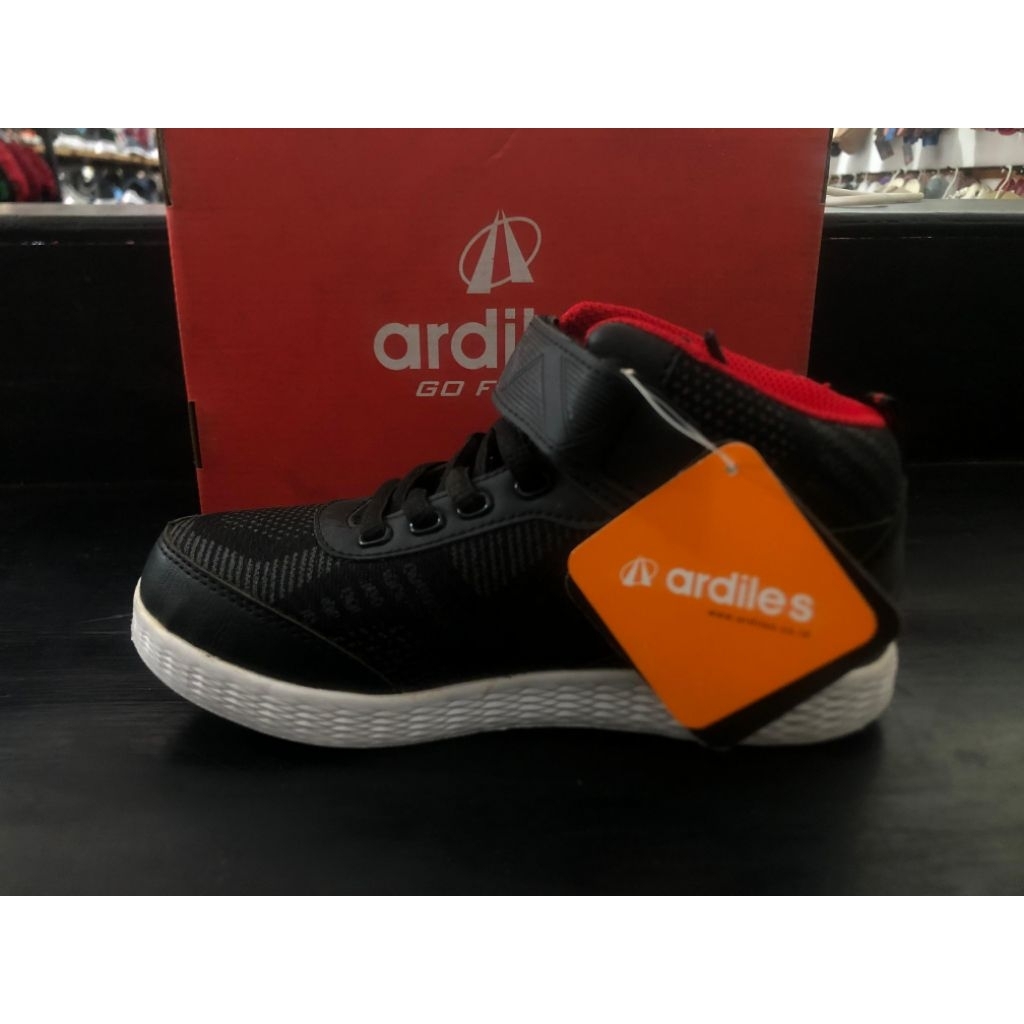 Jual SEPATU ARDILES SEPATU SEKOLAH ANAK SEPATU BOOT SEPATU HITAM PUTIH ...