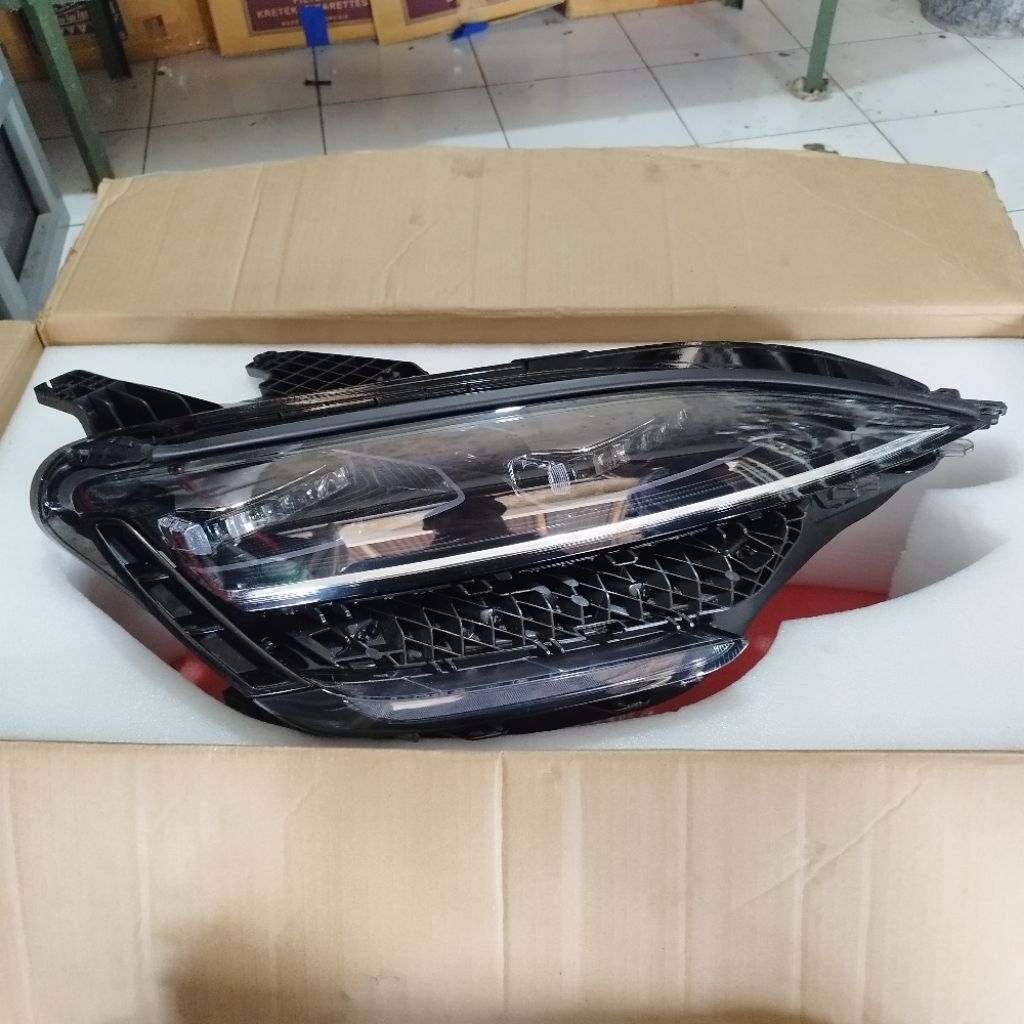 Jual Headlamp Lampu Depan Byd Seal 2023 2024 2025 Kanan Original ...
