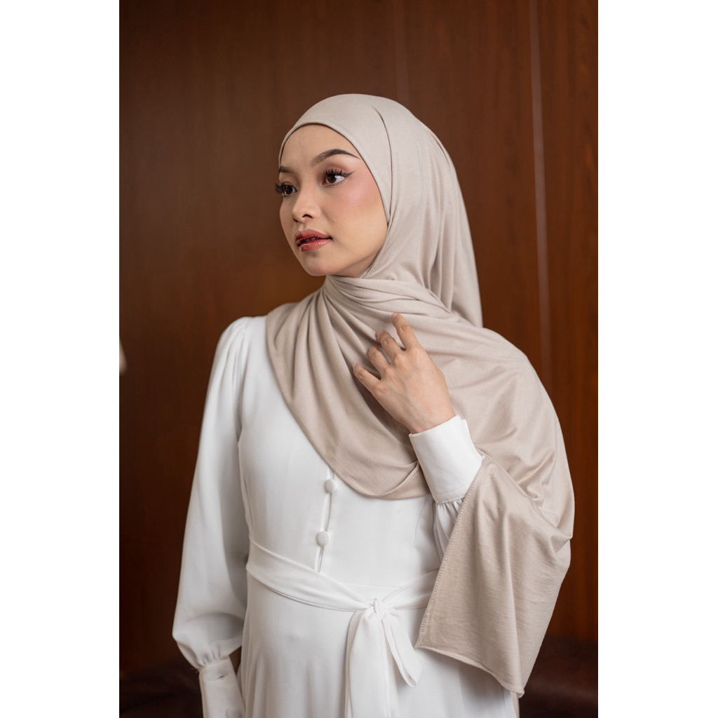 Jual Nadiraa Hijab Maufa Shawl / Pashmina Rayon | Shopee Indonesia