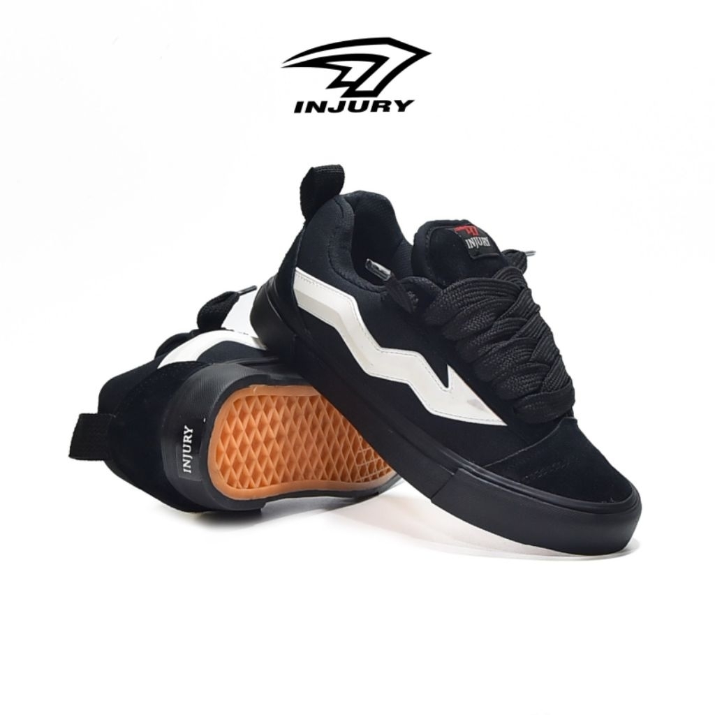 Jual Injury - Sepatu Sneakers Unisex Gen Everest Pul Hitam List Putih ...