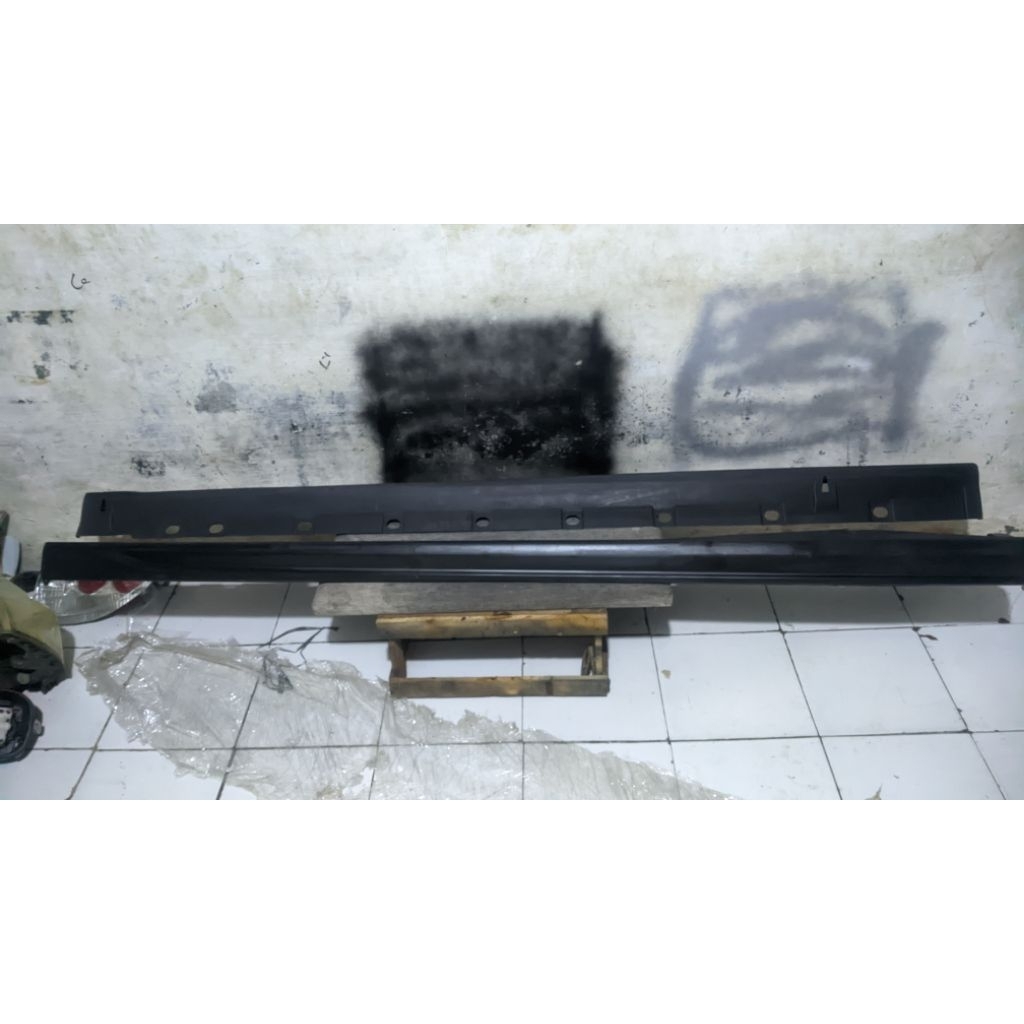 Jual Side skirt body bodykit samping Toyota Raize original | Shopee ...