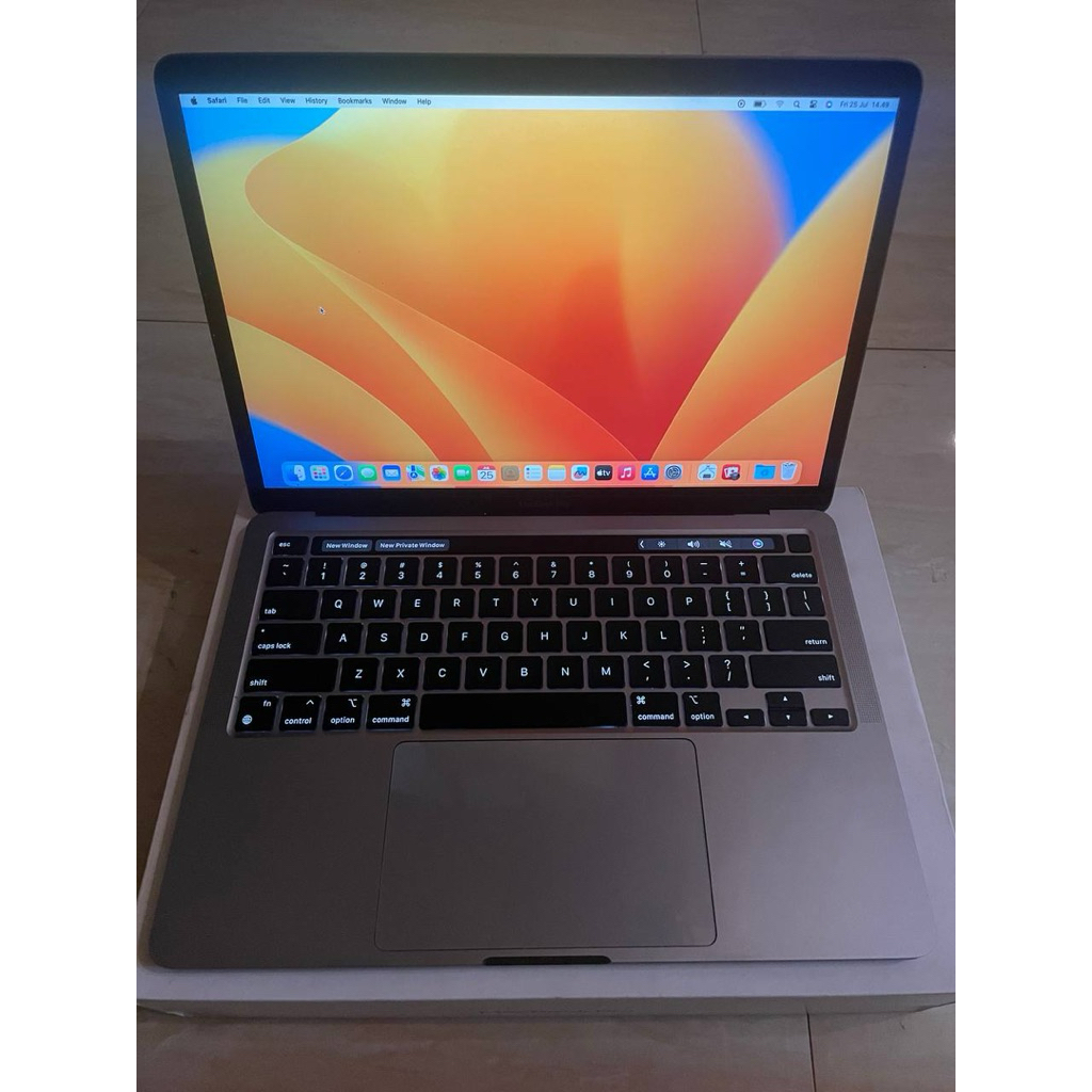 Jual Macbook Pro M1 8/256 fullset mulus | Shopee Indonesia