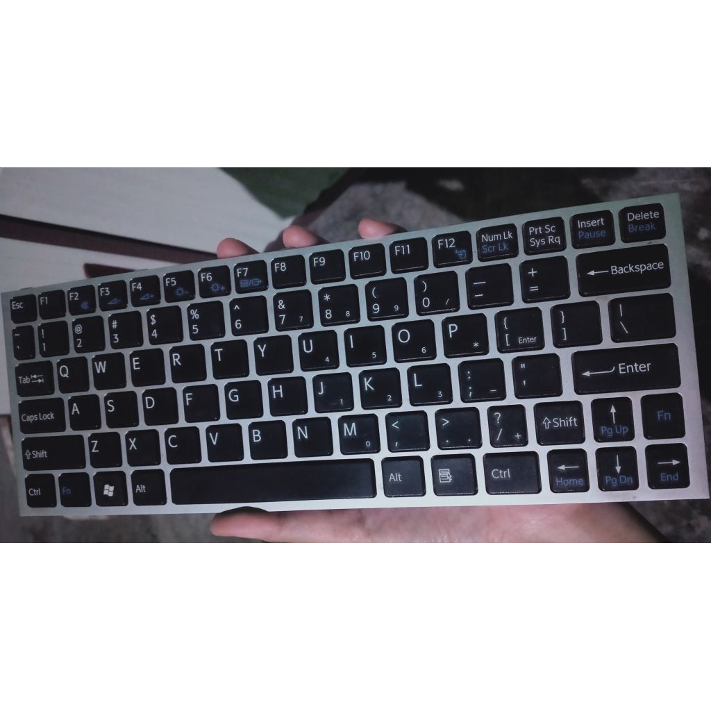 Jual Keyboard Laptop Sony Vaio pcg 31311w | Shopee Indonesia