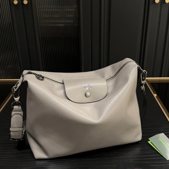 Jual Pre Order Tas Hobo Kulit Asli Wanita Premium Desain Elegan ...