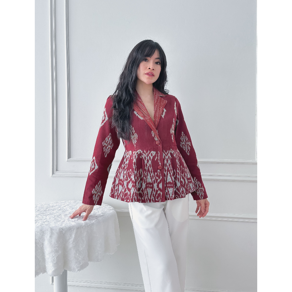 Jual Blazer Tenun kombinasi Lurik - Khakinata - Regina Blazer Tenun ...