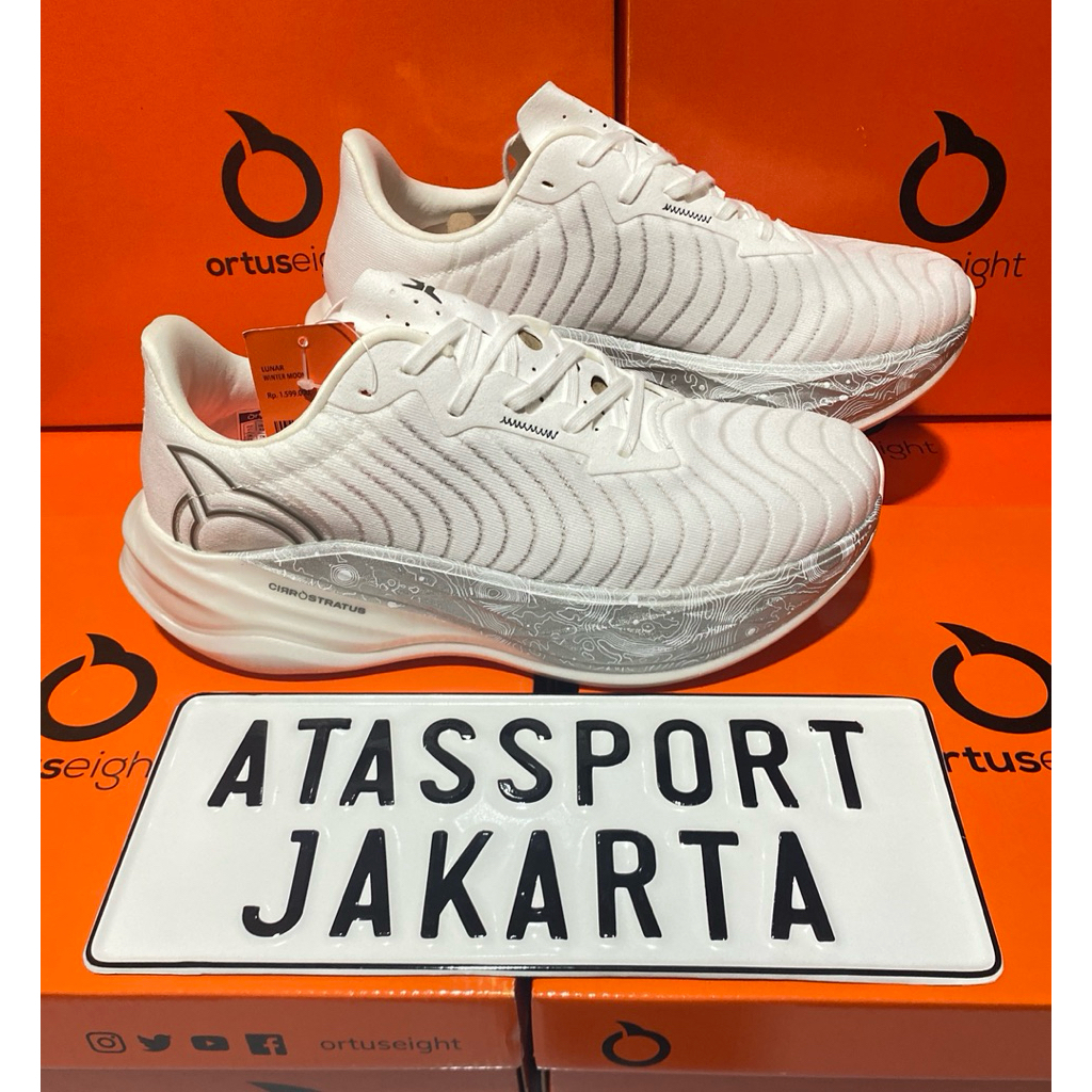 Jual Sepatu Running Ortuseight Lunar Winter Moon Original Termurah ...