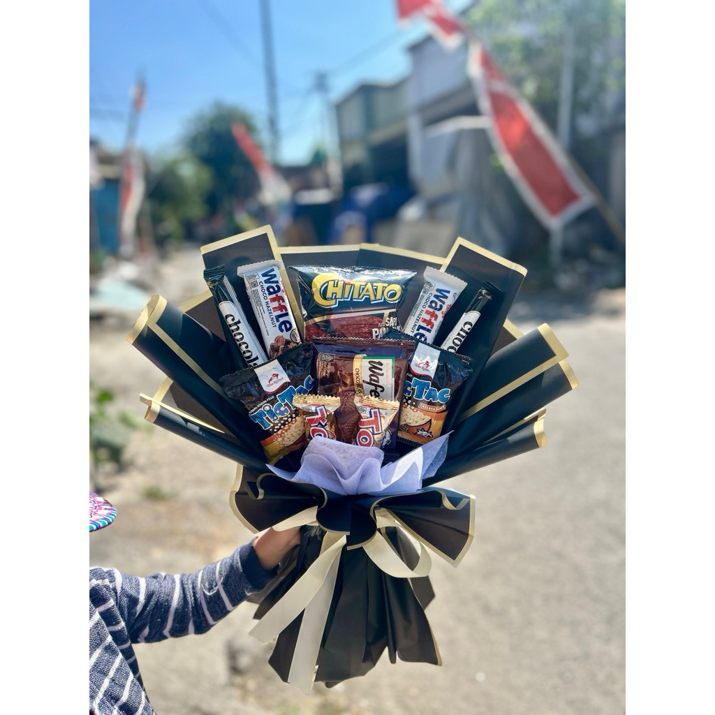 Jual bucket snack wisuda /bucket snack | Shopee Indonesia