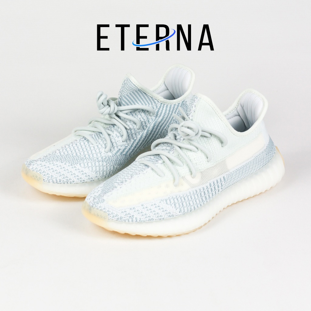 Jual Eterna. - Sepatu Adidas Yeezy 350 Boost V2 Cloud White Blue ...