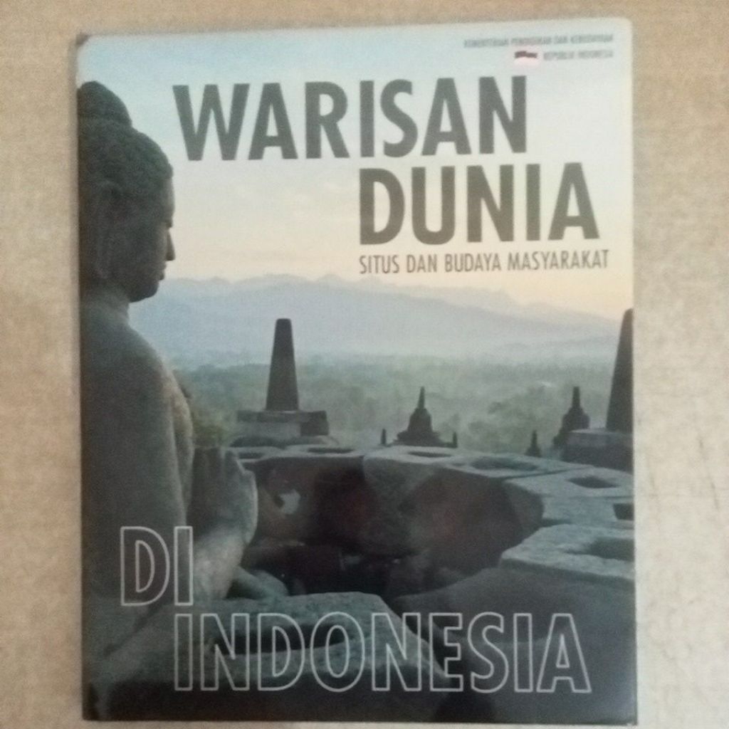 Jual Buku WARISAN DUNIA SITUS DAN BUDAYA MASYARAKAT DI INDONESIA ...