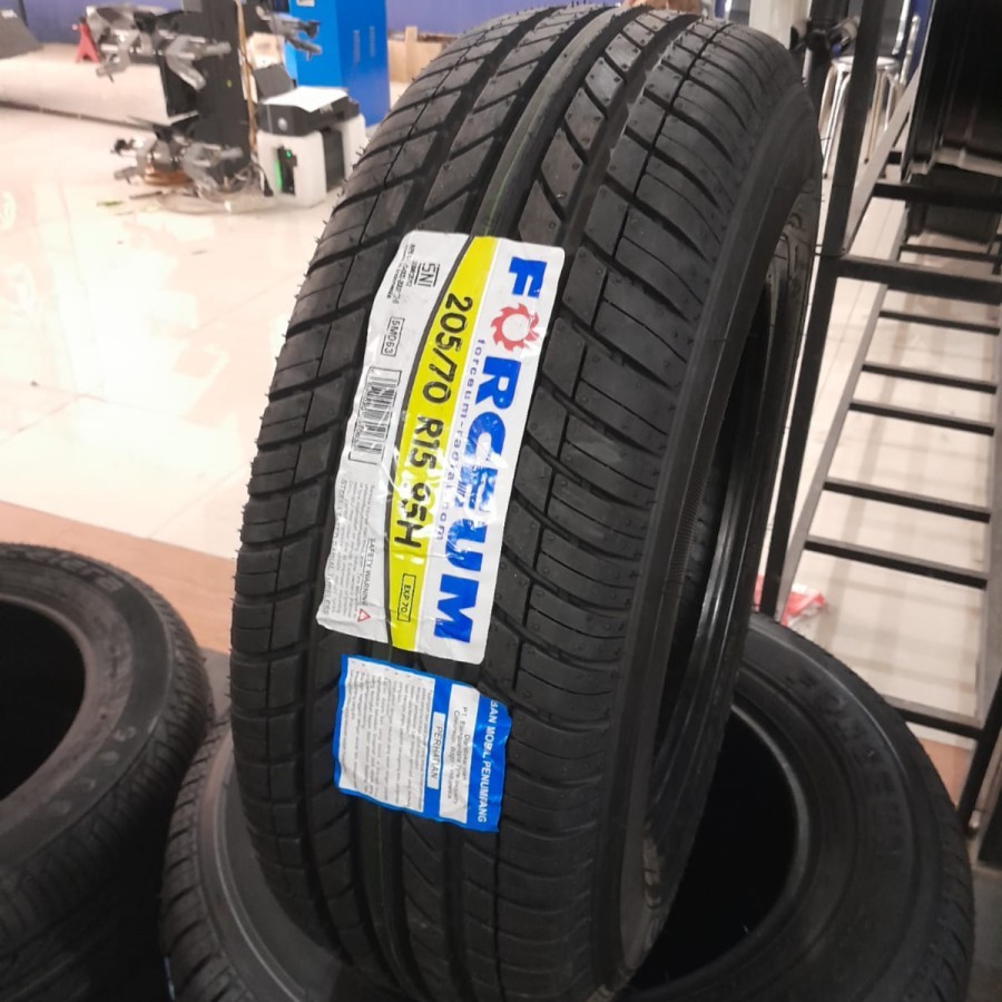 Jual BAN MOBIL EMPUK UKURAN 205/70 R15 FORCEUM EXP 70 BAN TUBLES KUALITAS LOKAL TERBAIK RING15 ...