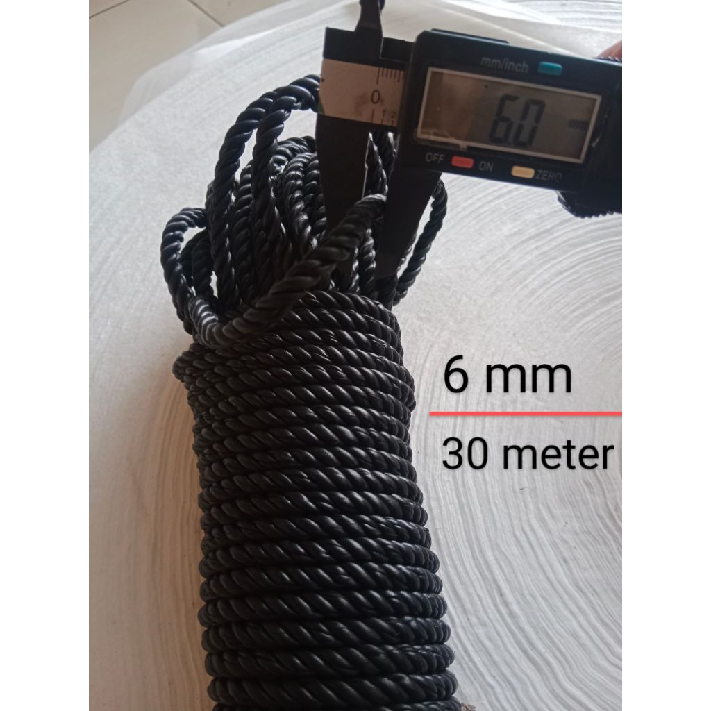 Jual Tali Tambang Nylon Polimer... 6 mm... warna hitam... panjang 30 ...
