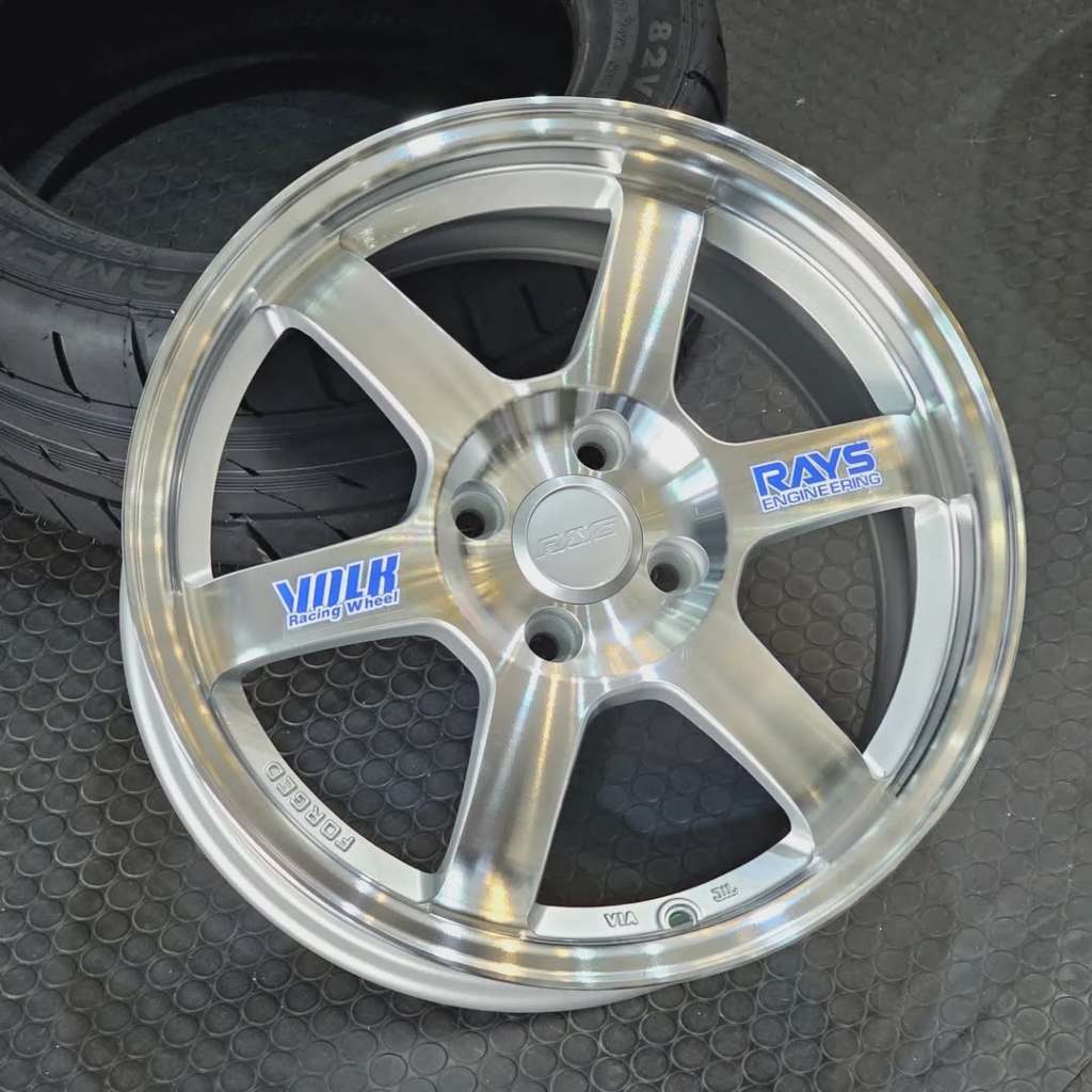 Jual Velg Volk Rays Te37 Ring 16 Lebar 7 ET 40 PCD 4x100 Warna Silver ...