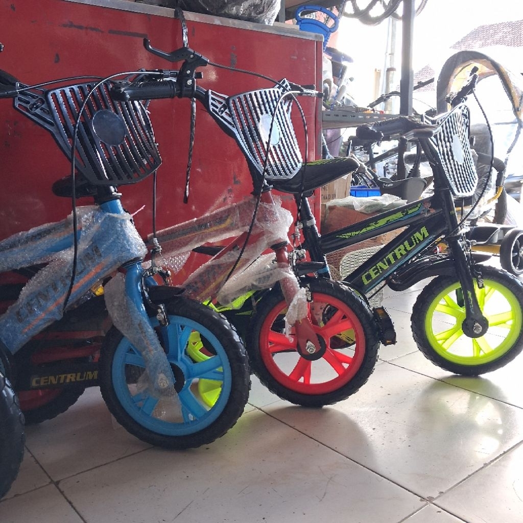 Jual Sepeda Anak Laki - Laki Bmx 12 Inchi Centrum Ban Eva / Ban Mati ...