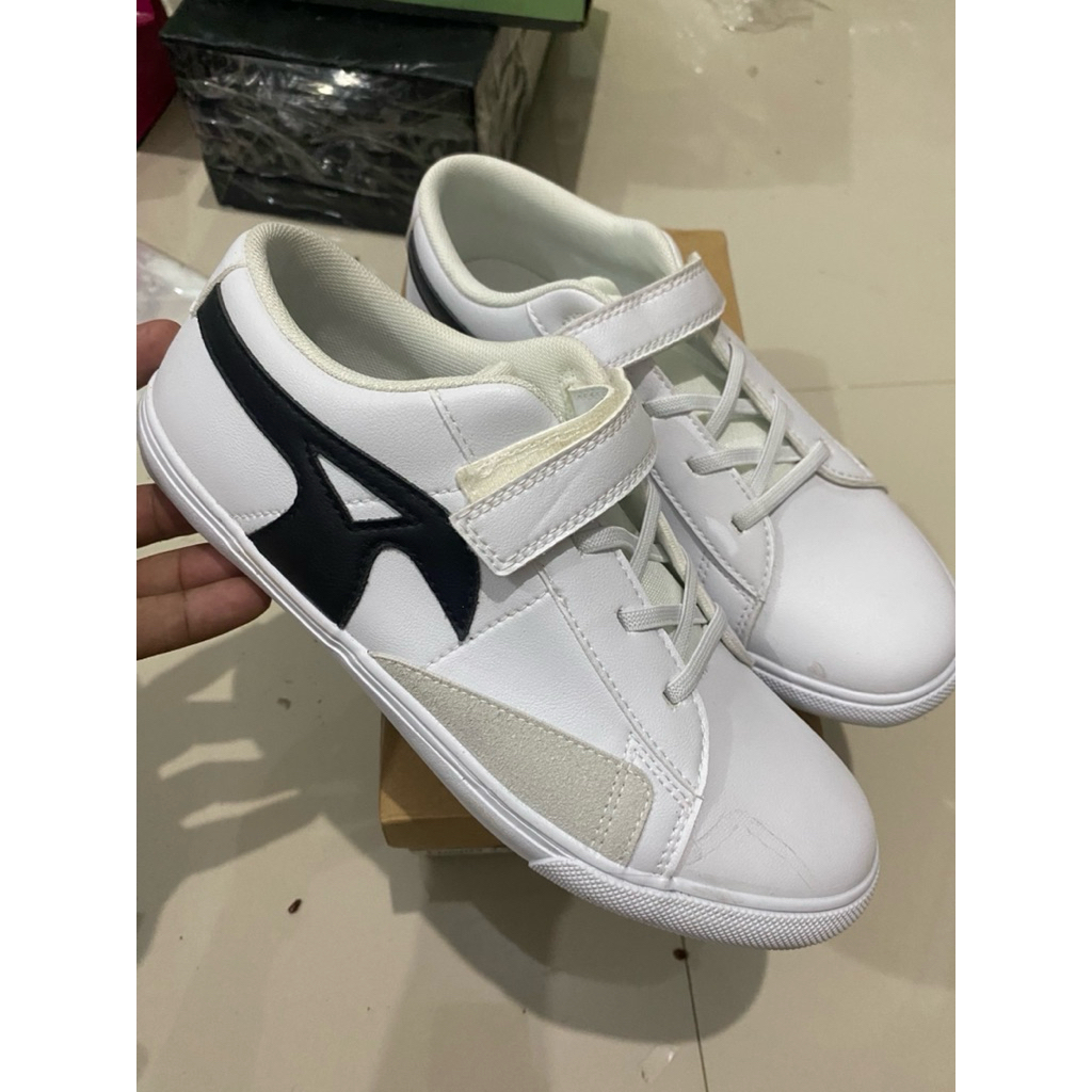 Jual Sepatu Airwalk Rush (Dikit Reject) | Shopee Indonesia