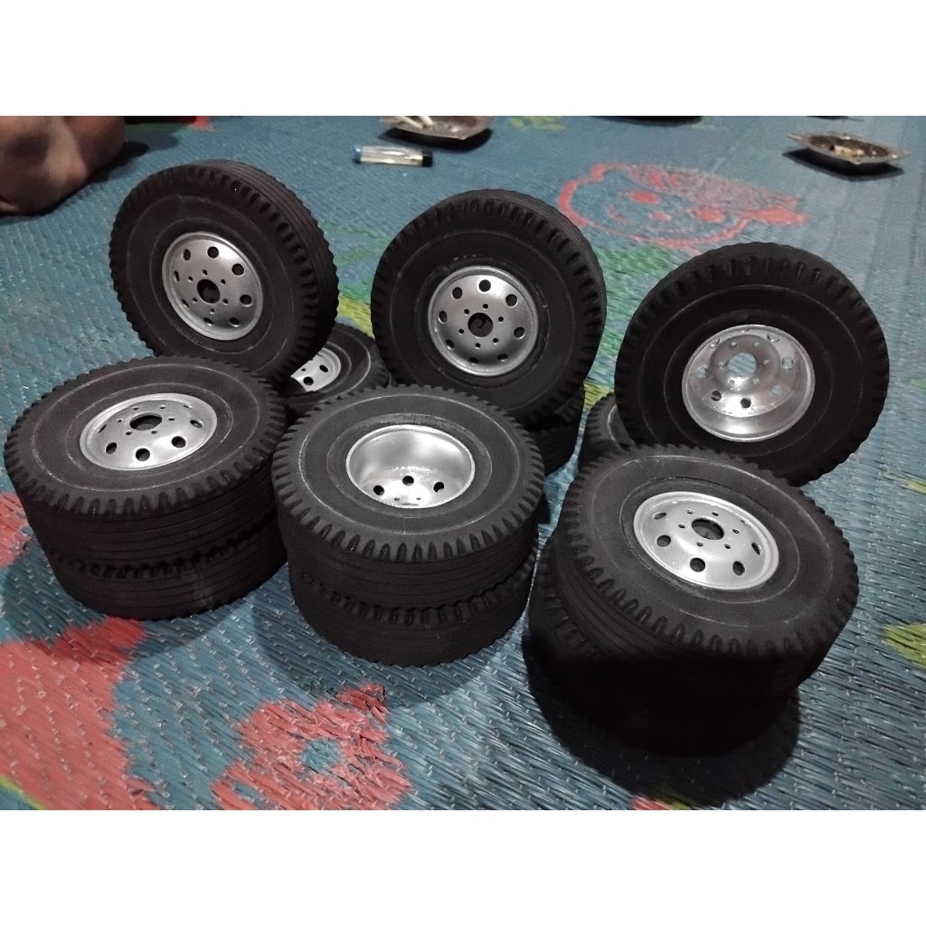 Jual Ban Miniatur Custom Diameter 6cm-6,5cm-7cm-7,5cm-8,5cm-10,5cm | Shopee Indonesia