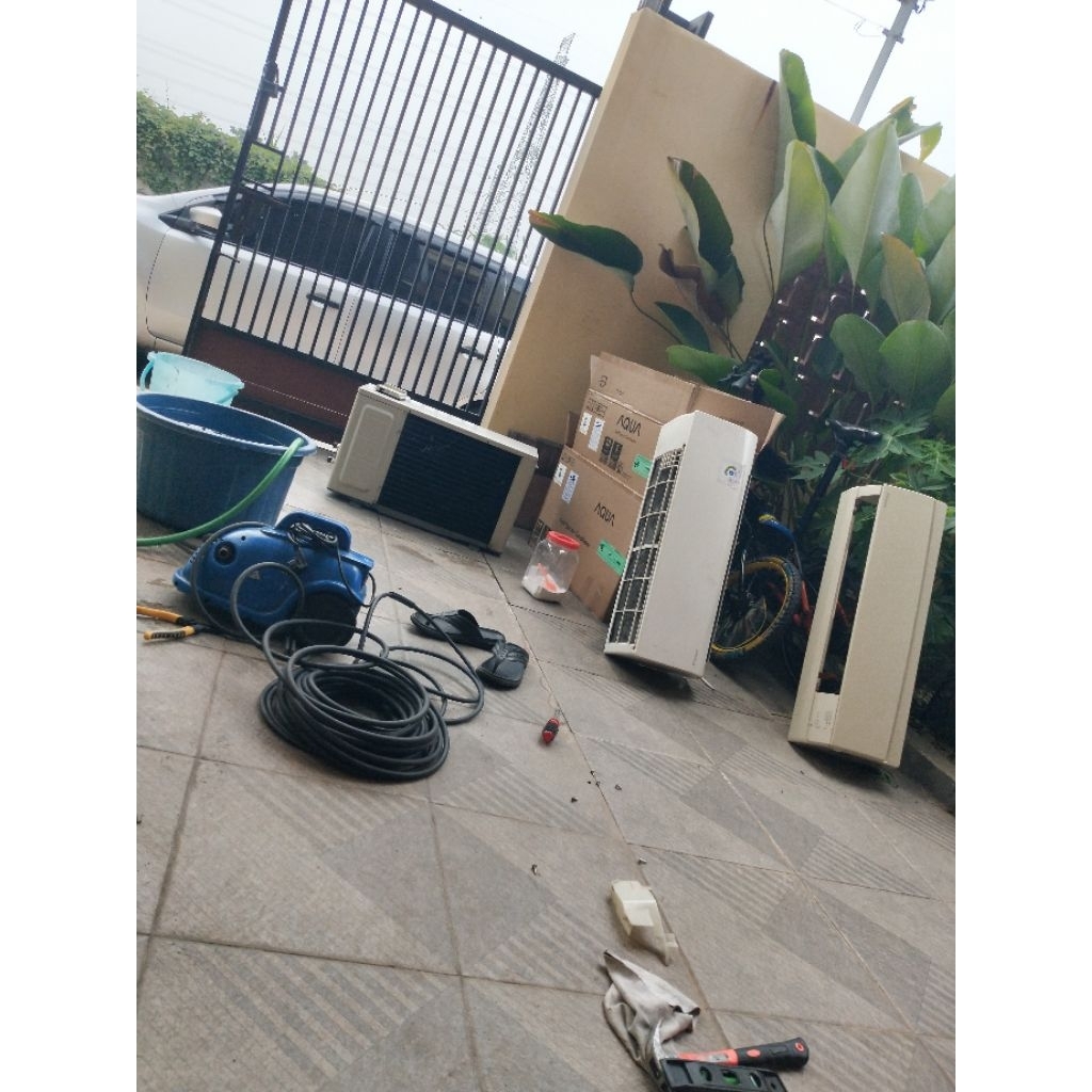 Jual jasa overhaul / cuci besar ac split | Shopee Indonesia