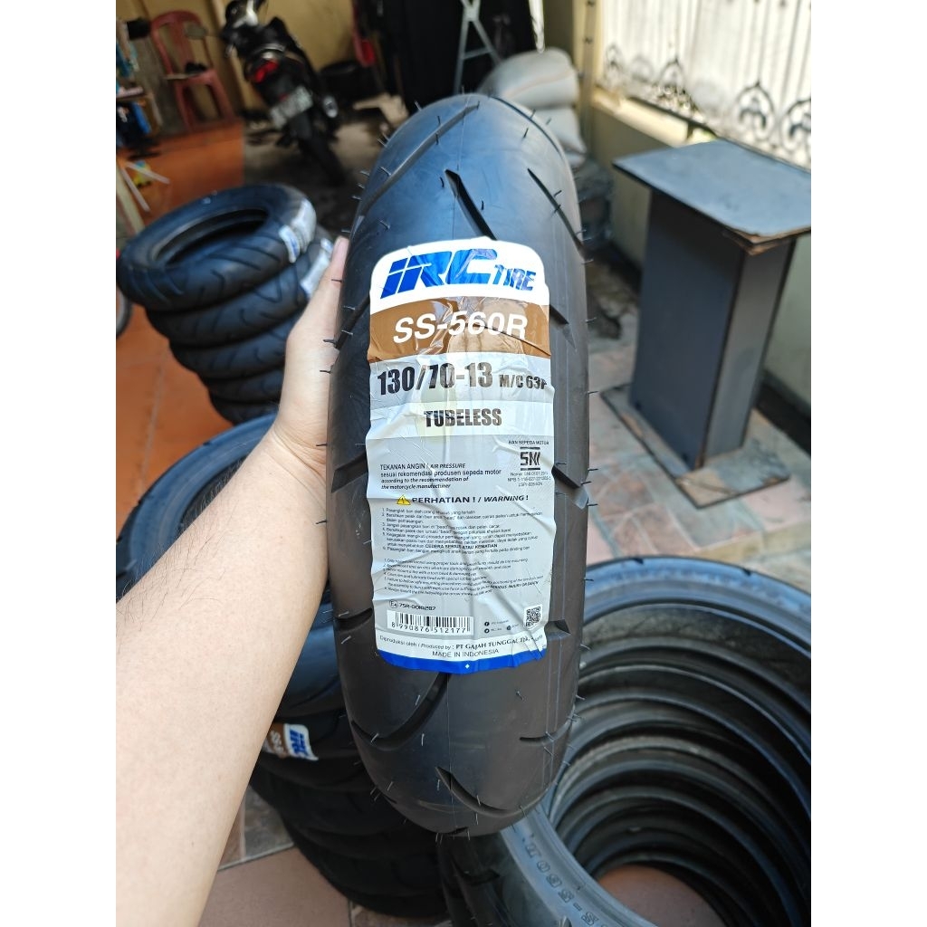 Jual ban luar irc tubeless 130/70-13 ss560r (standar ban nmax, adv, pcx ...