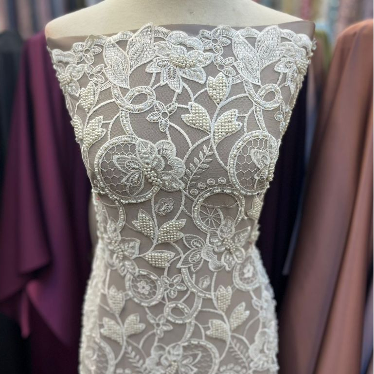 Jual Tulle Payet Embroidery Premium – 0.5 METER / Kain Elegan untuk ...