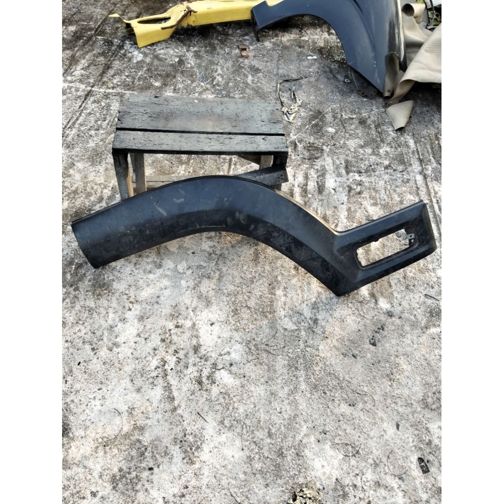 Jual kupingan pintu/lis pintu isuzu giga 240/280 | Shopee Indonesia