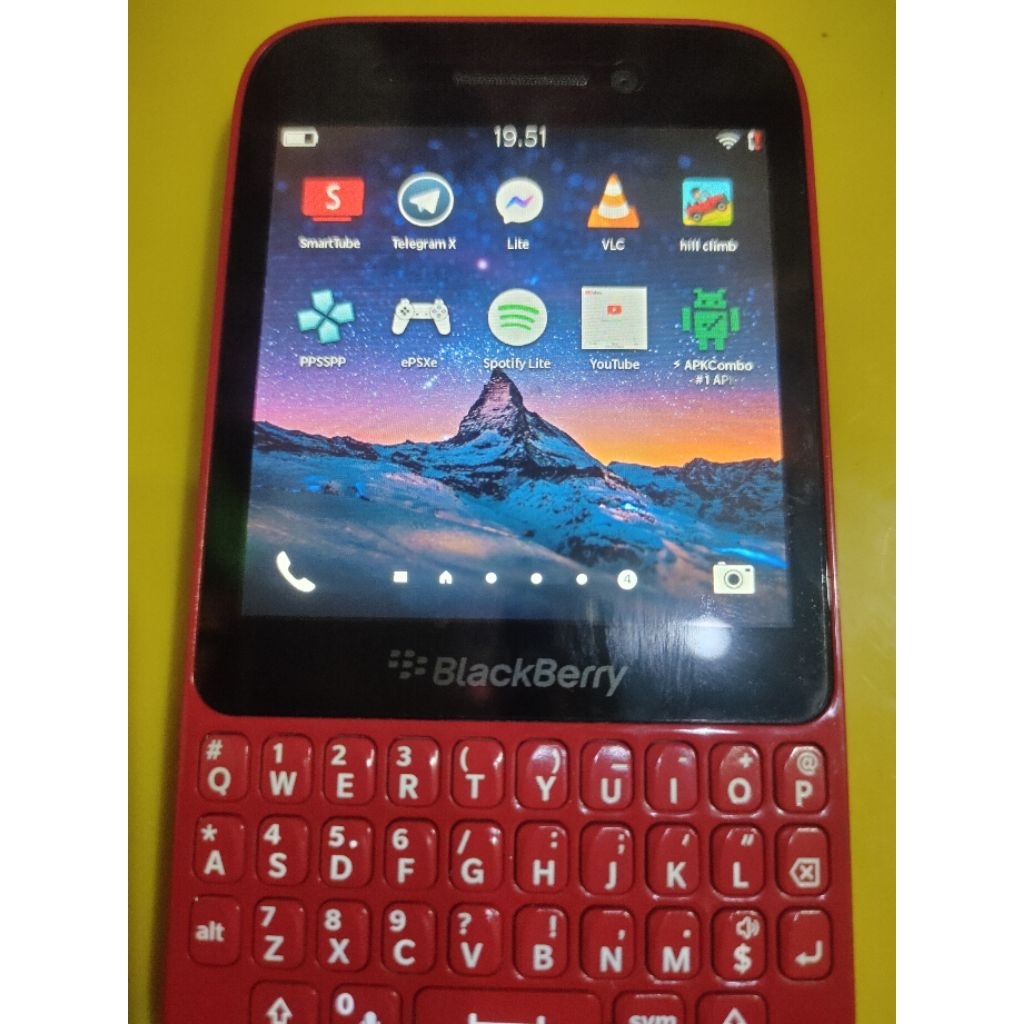 Jual JUAL BLACKBERRY Q5 RAM 2/8 Snapdragon S4+, JARINGAN WIFI ONLY ...