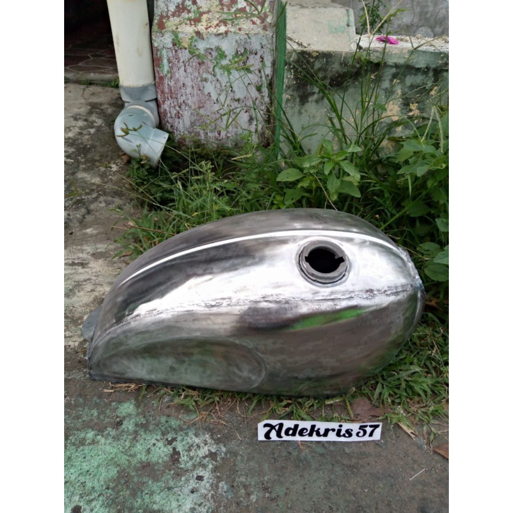 Jual Tangki Triumph British Tangki British Custom Japstyle Lapisan ...
