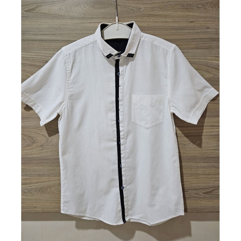 Jual Kemeja off white pria (preloved) | Shopee Indonesia