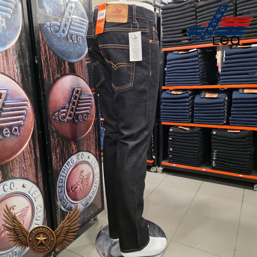 Jual LEA JEANS CELANA PANJANG SLIMFIT NON STRETCH 603.85.01.01 HITAM ...
