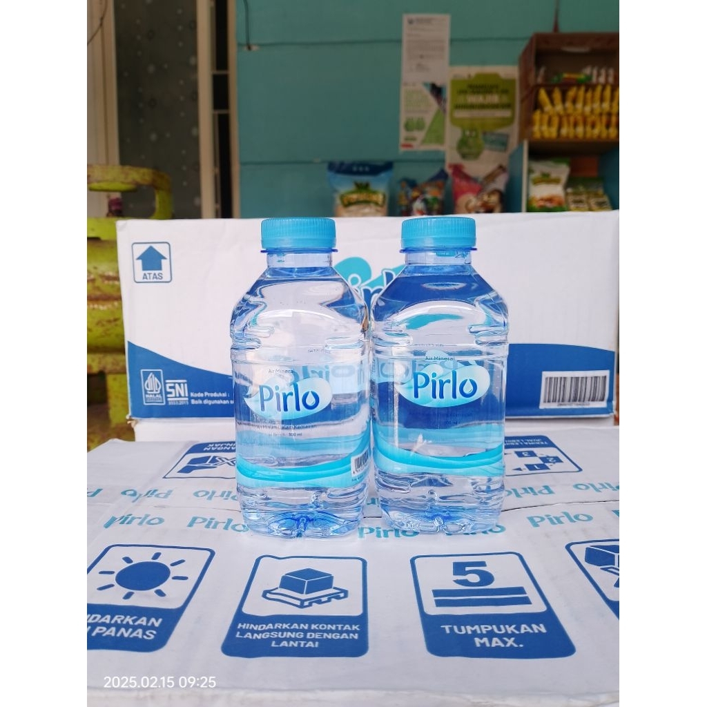 Jual Air mineral Pirlo Botol mini 300ml | Shopee Indonesia