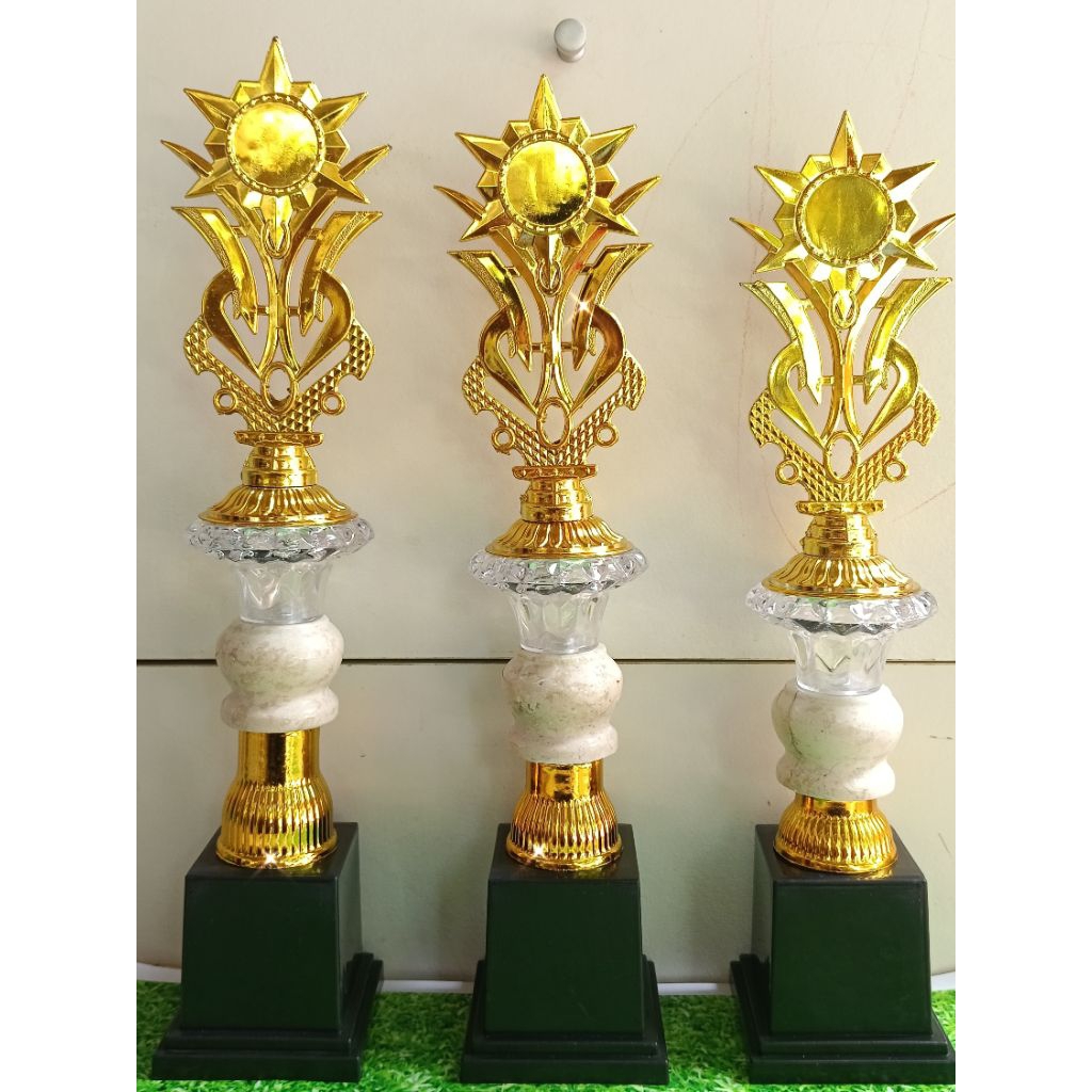 Jual PIALA TROPHY PLASTIK,PIALA ANAK,PIALA MURAH,PIALA MENGGAMBAR,PIALA ...