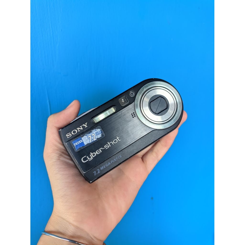 Jual Sony Cyber-shot DSC-P150 digicam pocket (minus lcd blank putih ...