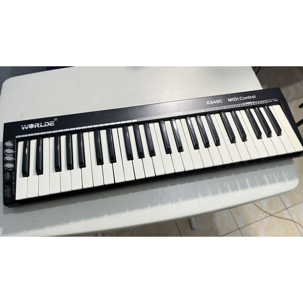 Jual Piano USB Keyboard MIDI Controller Worlde KS49C Second Normal Nego ...