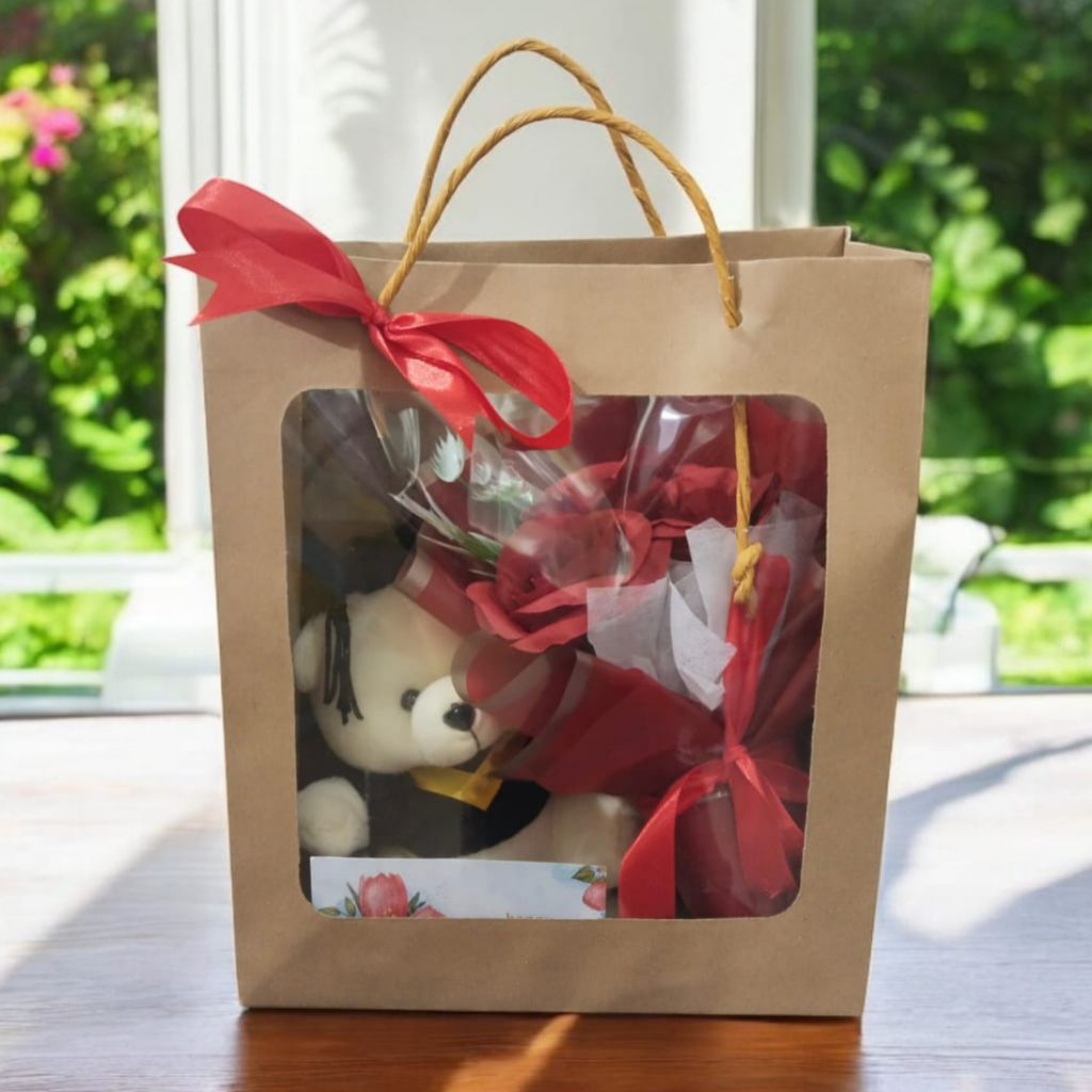 Jual Hampers Wisuda Hamper (3in1) Boneka Toga Buket Bunga Mini Tas ...