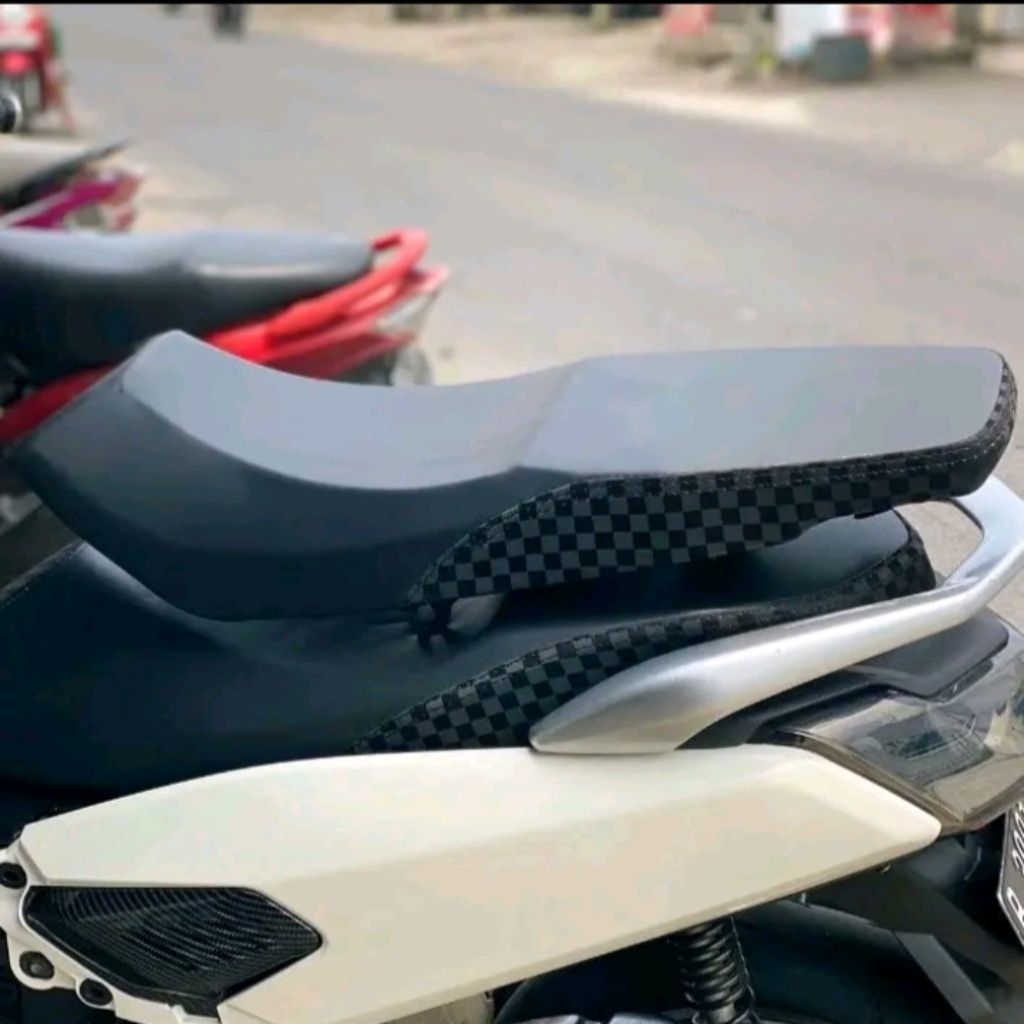 Jual jok motor Megapro Primus mbtech x catur 3D - jok MP primus motif ...