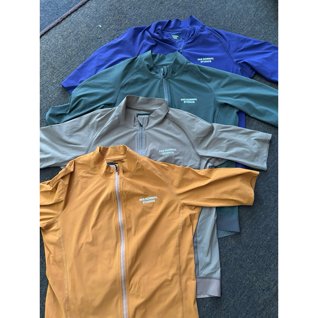 Jual Jersey Pas Normal Studio PNS Essetials size L | Shopee Indonesia