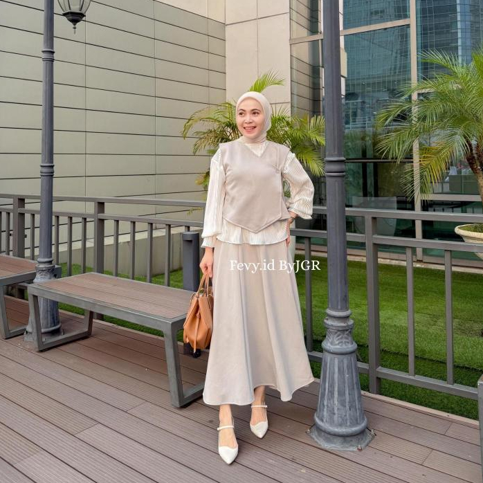 Jual Jeslyn Set Vest Korean Style Rompi Kekinian - Rompi Korean Style ...