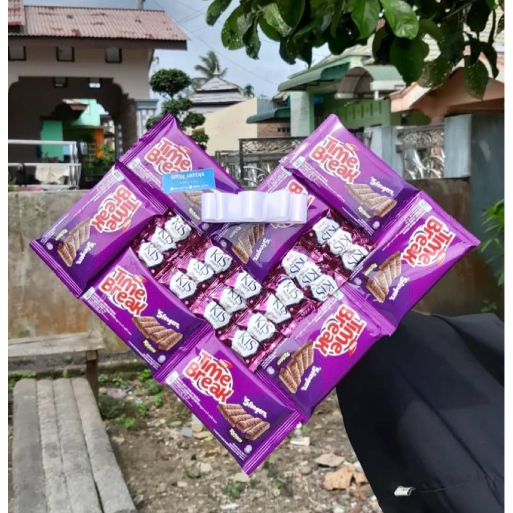 Jual Snack Love | Shopee Indonesia