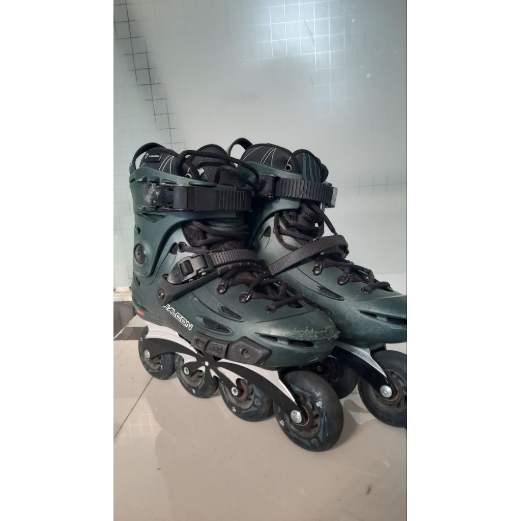 Jual Sepatu Roda Inline Skate Second Jarang Dipakai | Shopee Indonesia